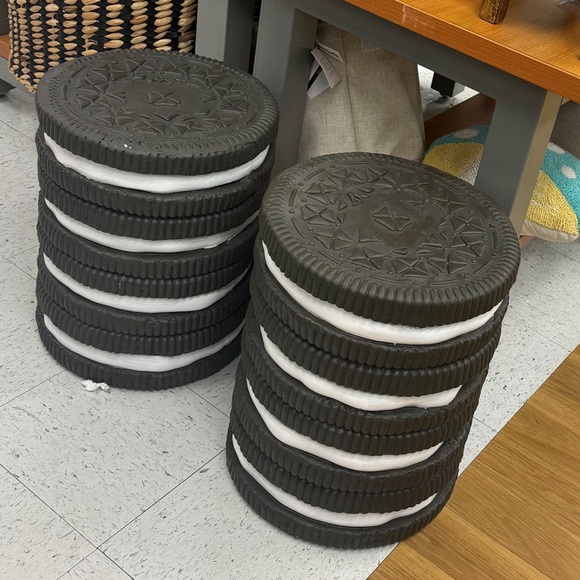 Accents | Viral Homegoods Oreo Stool | Poshmark